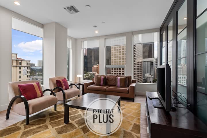 Luxurious 2x2 With Great View - Los Angeles, CA