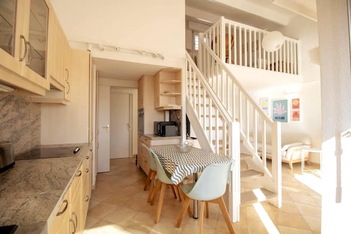 Le Palmier Duplex Lumineux Climatisé Wifi Parking - Fréjus