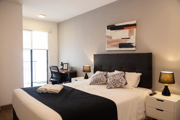 Modern And Spacious Apt In Dt Miraflores - Lima