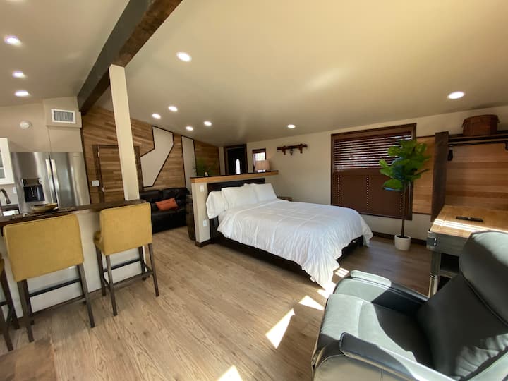 Modern Ranch Studio Near Kennedy Space Center - Brevard County, FL