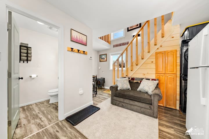 Fireweed Cabin - Alaska