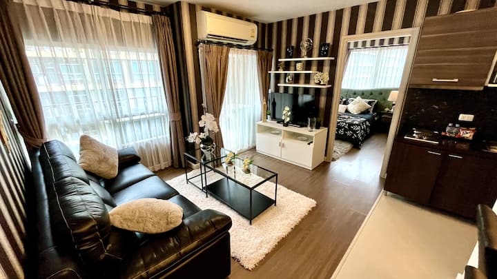 2-bed 2-bath Luxury Apartment With 100meters Pool - Phuket district, Thailand