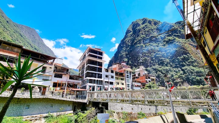 Hermosas Vistas Desde 8 Piso - 2 Camas - Aguas Calientes
