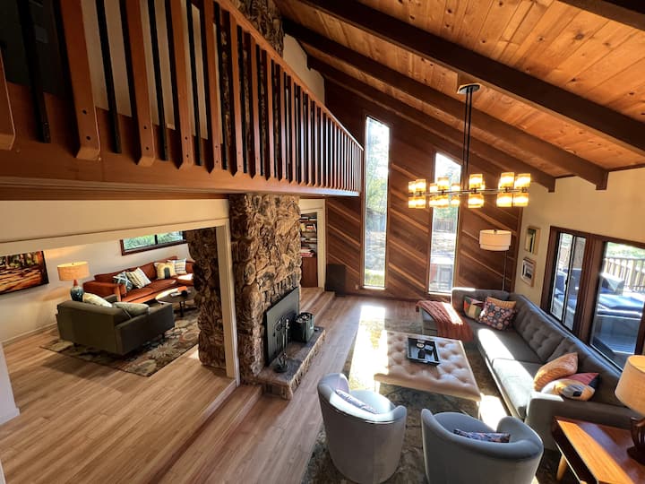 Luxury Redwood Retreat With Pool, Spa, And Sauna - Guerneville, CA