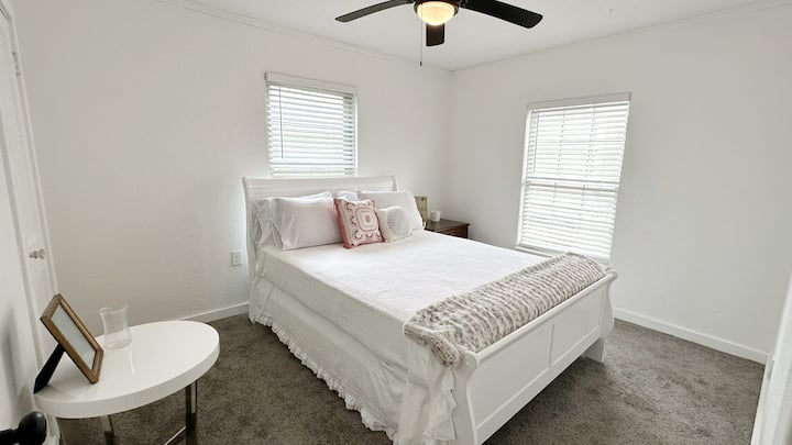 Beautiful Cozy 2 Bedroom Home. - Pasadena