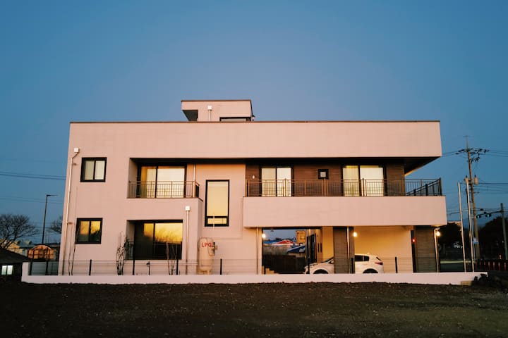 한선재 Right - Jeju-si