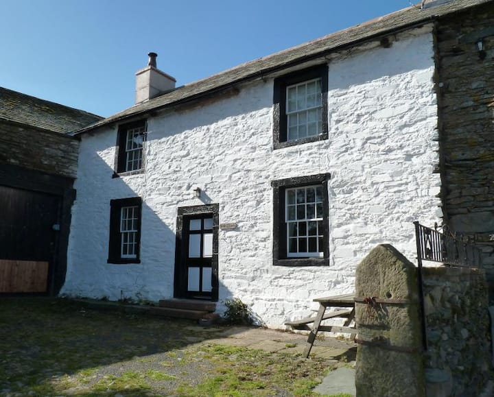 Scales Farm Holiday Cottage - Howtown