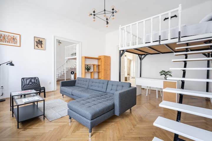 Setting Sun Apartment - Budapest