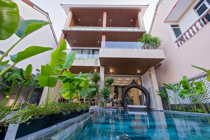 Connecting Room - Nằm Gần Phố Cổ - Free Bữa Sáng - ホイアン
