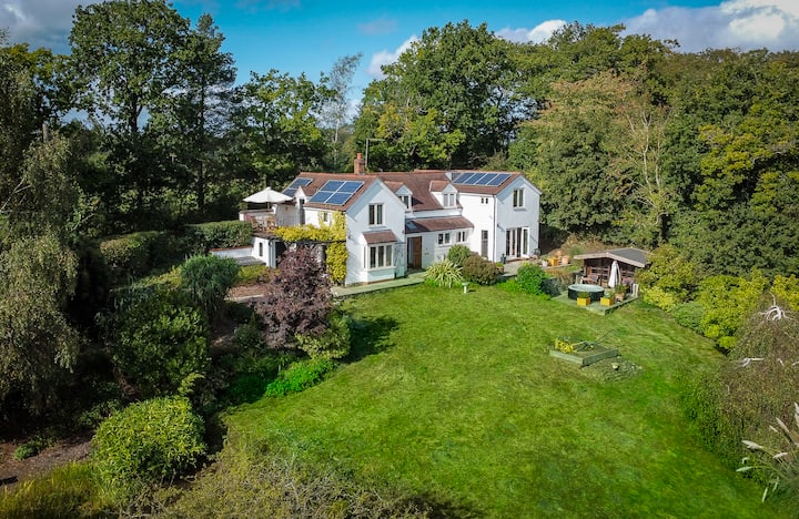 Woodside Cottage: Malvern Gem - Malvern