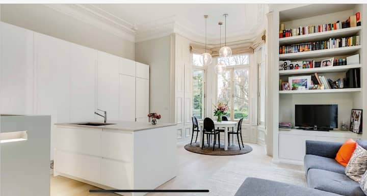 Palatial Flat - London