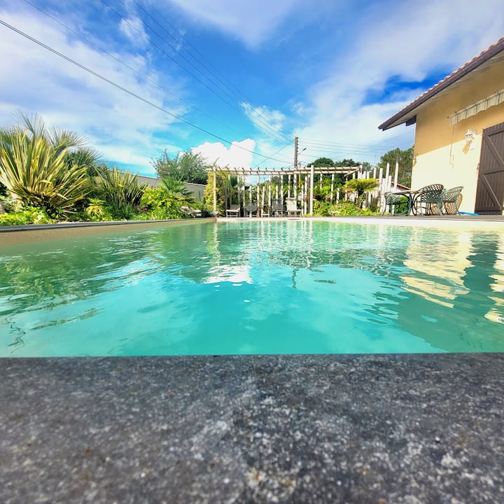 Chambre D'hôte Calme Avec Piscine Et Terrasse. - Pays basque français
