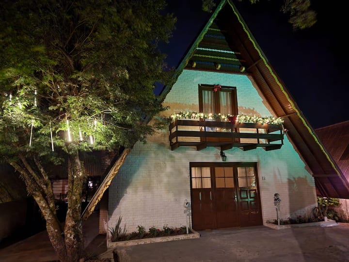 Chalé Casa Com Lareira Para Até 9 Pessoas - Gramado