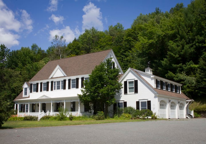 *Secluded Family Getaway*private Pond*25 Acres*spa - Woodstock, VT