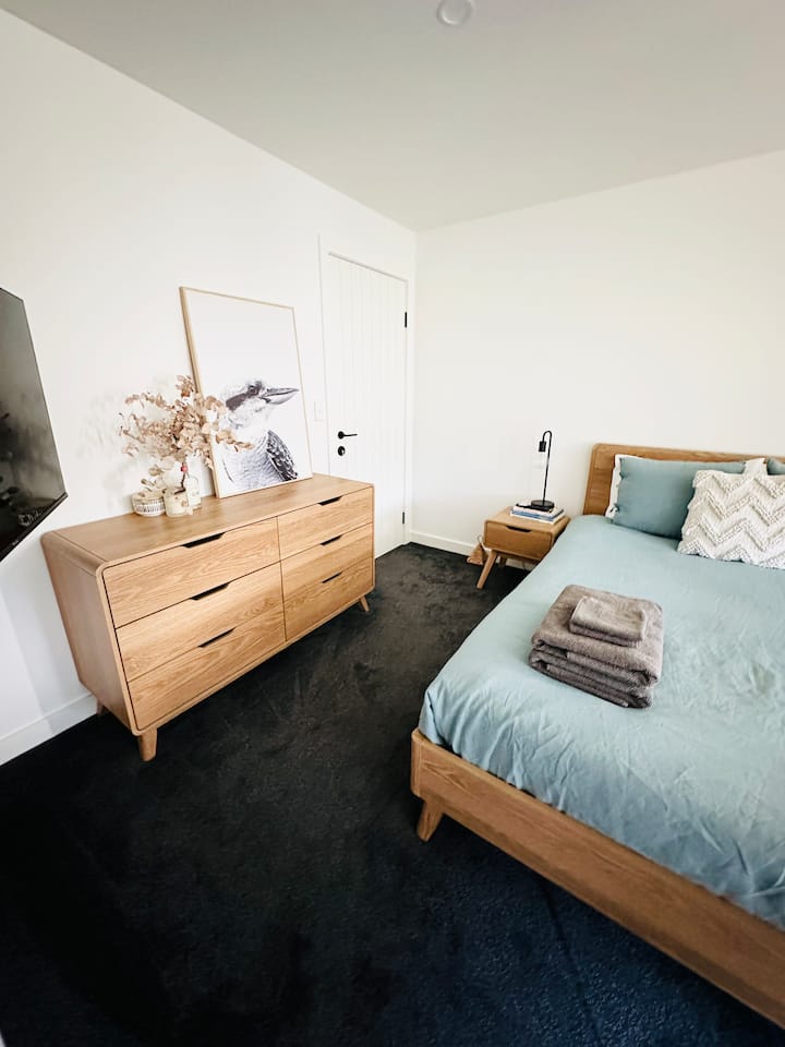 La Salle | Stylish New Studio - Jindabyne