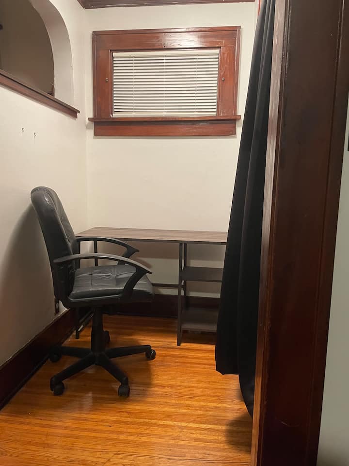 Cozy Home Near Airport - Rochester, NY