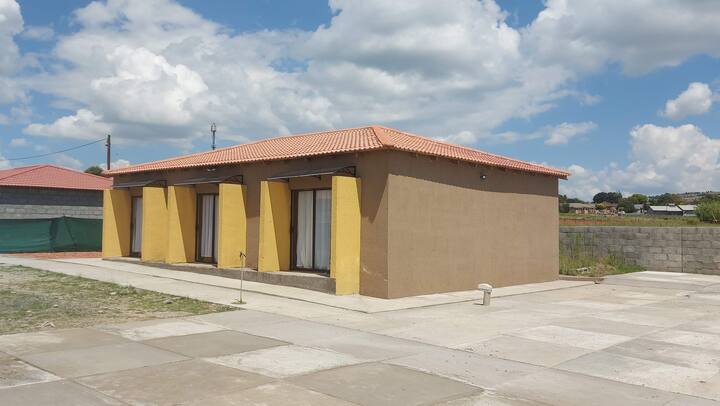 Denver Villa Guest House 2 - Ladybrand