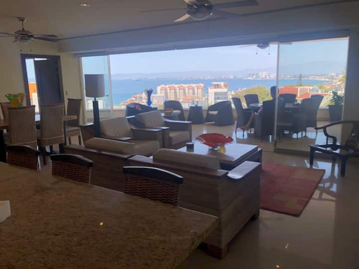 Luxury 3br View Condo W/pool & Fast Wifi - Puerto Vallarta