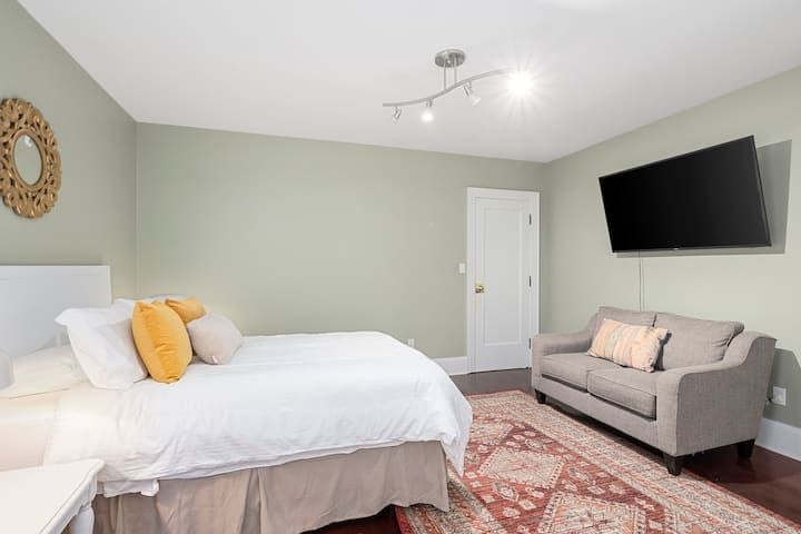 Apartment Near Westernuniversity - London, Ontario