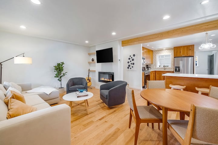 Close To Everything In Cda, King & Queen Beds! - Coeur d'Alene, ID