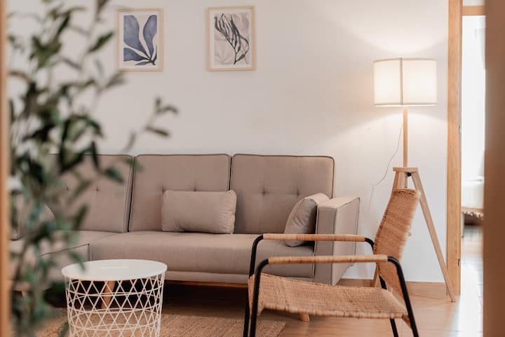 Centric 3 Bedrooms Apartment With Wifi - La Torre