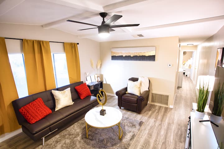 "The Yard" New Midtown House - Phoenix