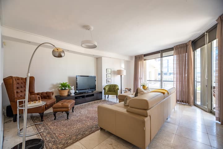 Cape Town Waterfront Apartment - Cape Town