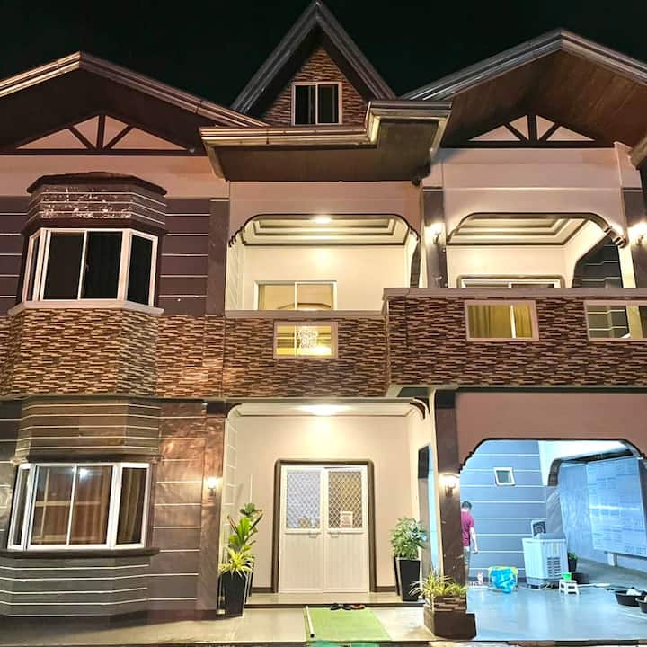 Monica's Private Resort - Silang