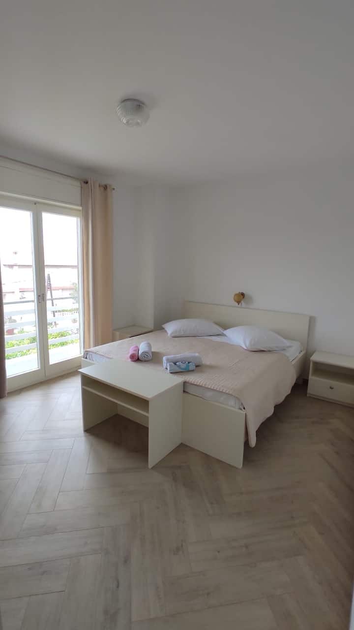 Family Apartment - Rab