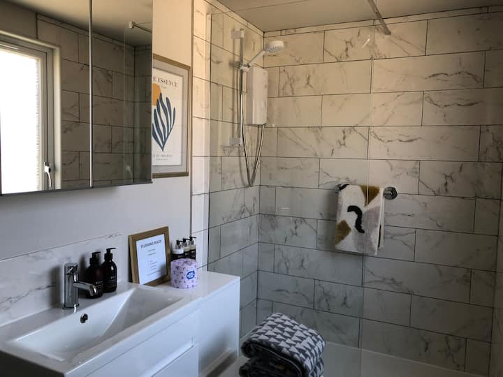 Portside - Crows Nest Cabin - 1 Bed, 1 Bathroom - Lochinver