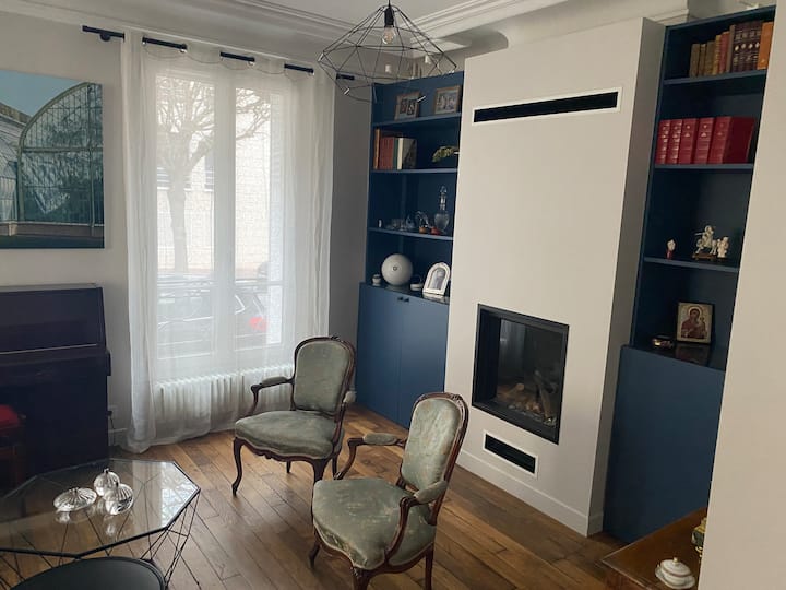 Maison Meulière Avec Jardin – Proche Paris - Paris