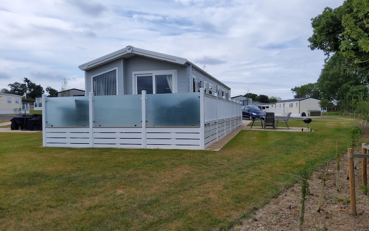Pencnwc 5* Holiday Home 2 Bed, New Quay, Wales - 彭布羅克郡