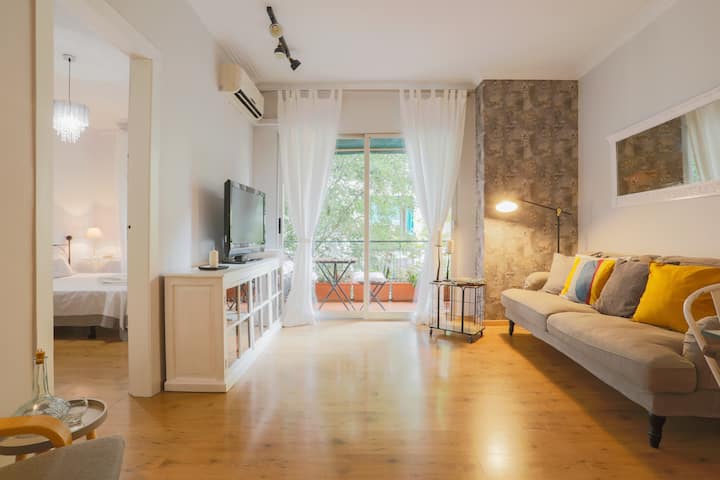 Mia-home Confortable Et Calme Stationnement Inclus - Barcelona