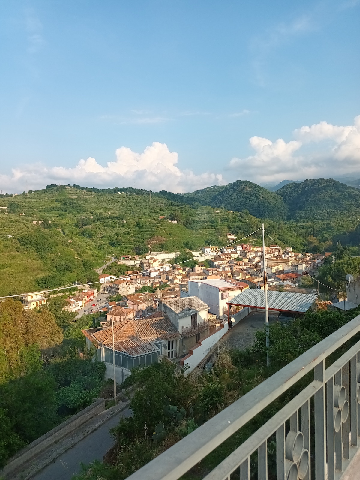 Lovely House on Two Floors - Houses for Rent in Condrò, Sicilia, Italy ...