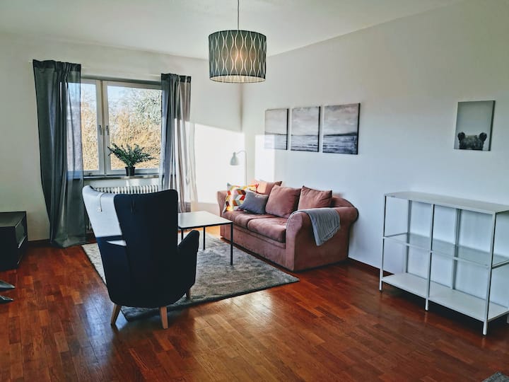 Fin Tvåa Med Mysig Trädgård - Lund
