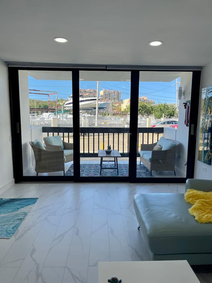 Luxury Apt 2br/2ba - Across Villa Marina - Fajardo