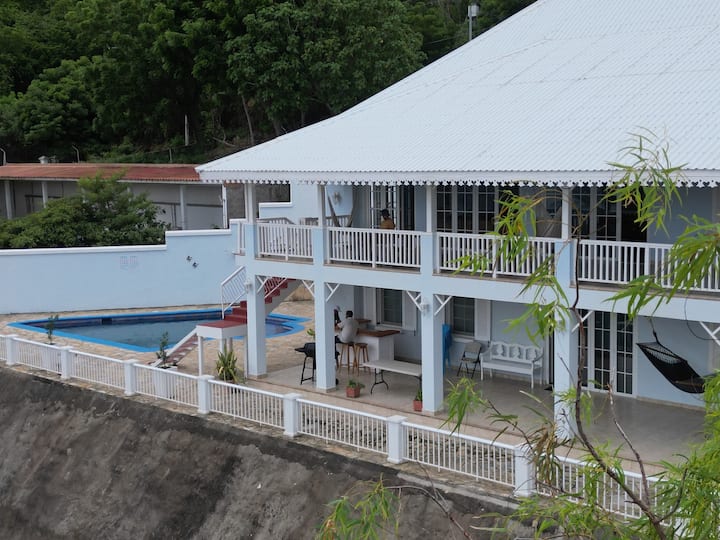 Ocean View Victorian House In Front Of The Beach - Nicaragua