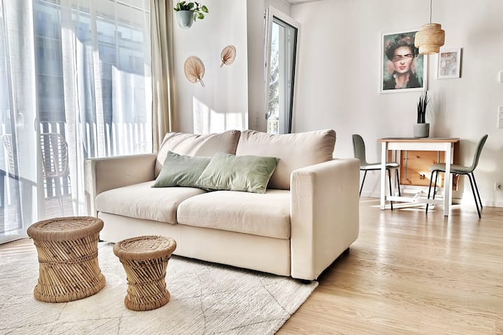 Stylische & Zentrale Wohnung Mit Terrasse - Vienna