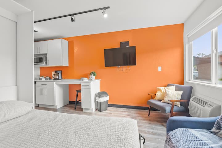 Cedar Falls Micro-apartment - Cedar Falls, IA