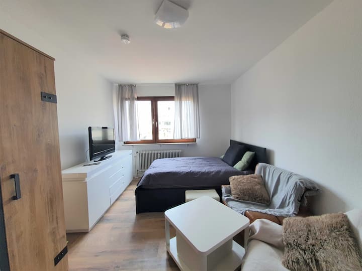 Zentrumnah, Single-wohnung Voll Möbliert - Darmstadt