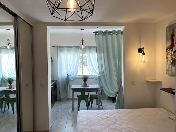 Joli Studio, Centre-ville, Plage à 2 Pas ! - Calvi