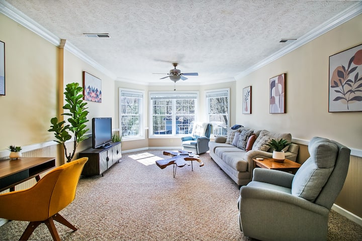 Ivy Cottage - Backyard Escape - Sierra Nevada