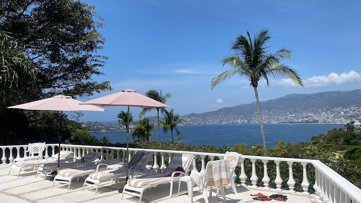 Hermosa Casa En Las Brisas Con Vista Al Mar. - Acapulco