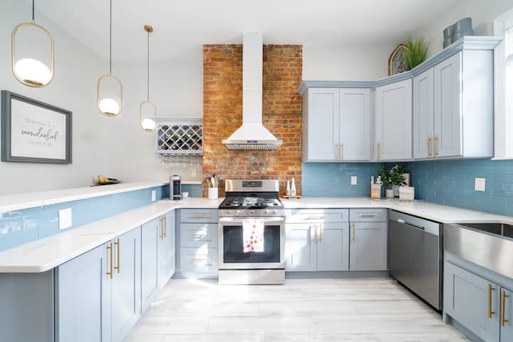 Luxury Townhome Steps To Train - Jersey City, NJ