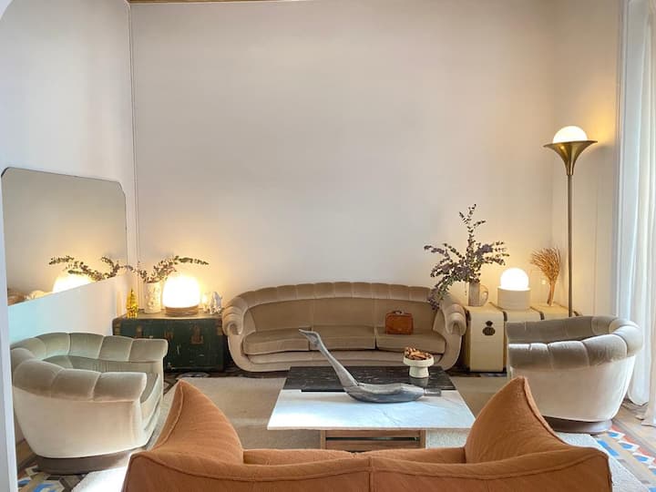 Luxury Apt In The Heart Of Barcelona - Barcelona