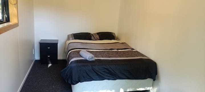 Kiwiana Classic - Gore