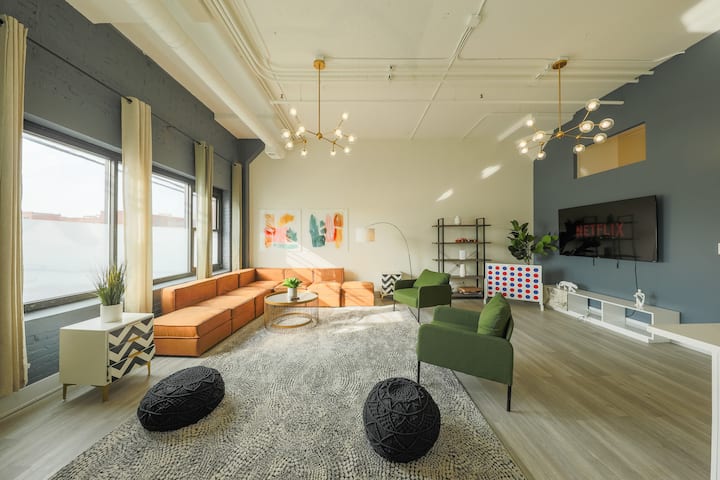 Spacious 6br South Loop Suite Near Mccormick Place - West Loop - Chicago