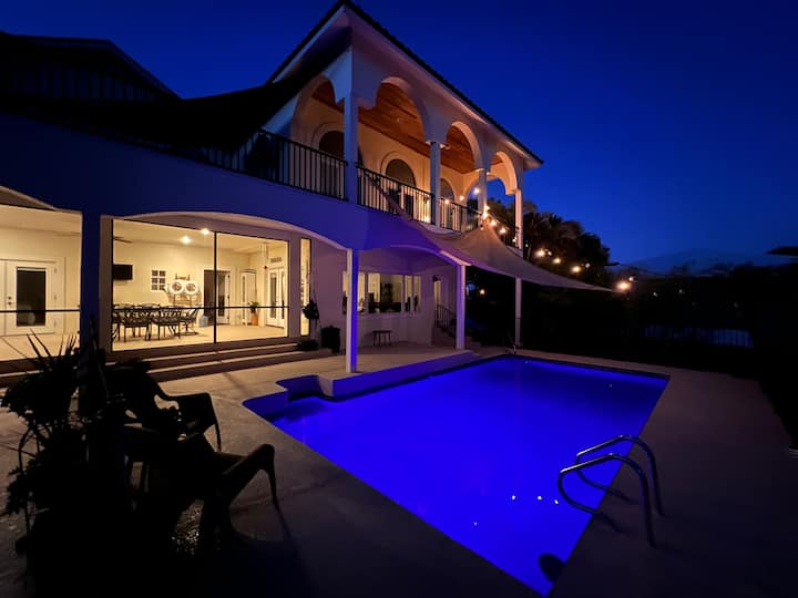 Hidden River Estate On The Eau Gallie River! - Melbourne, FL