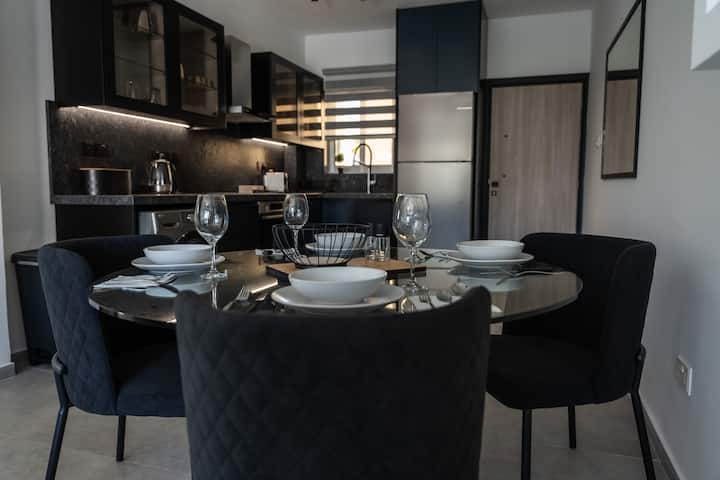 Vip Design Two Bedroom Flat - Limassol