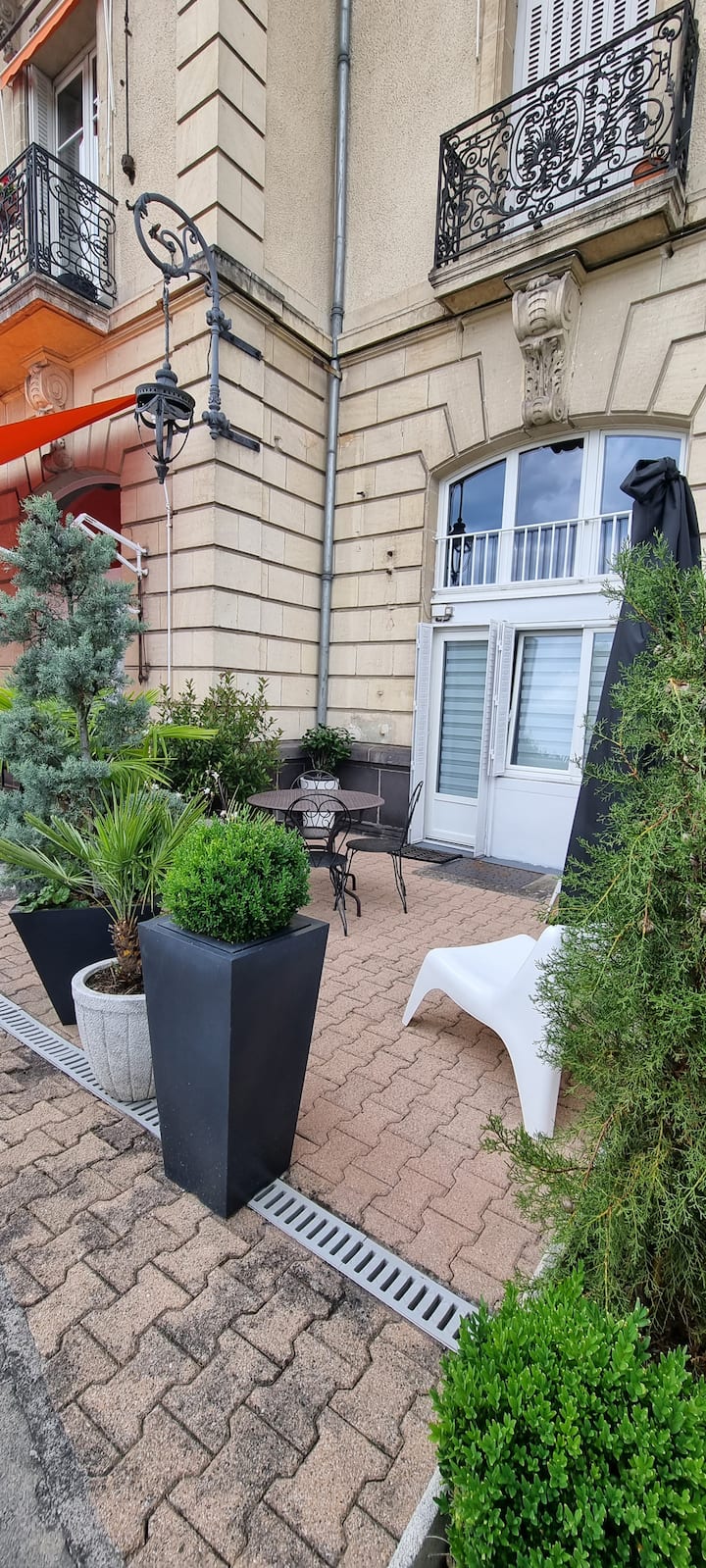 Appt Vue Parc, Avec Terrasse. - Châtel-Guyon
